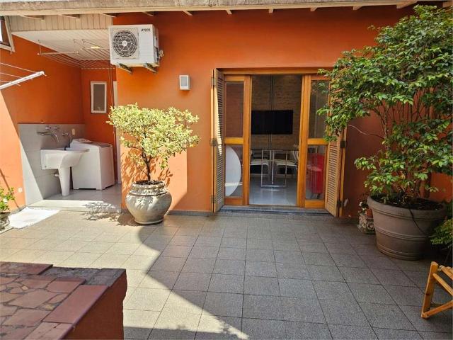 Casa / Sobrado em Condomínio para Venda em São Paulo/SP Itaim Bibi 2 Quartos