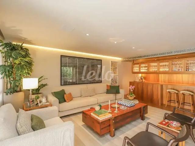 Casa / Sobrado em Condomínio para Venda em São Paulo/SP Jardim Viana 4 Quartos