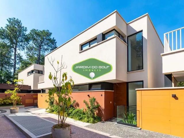 Casa / Sobrado em Condomínio para Venda em São Paulo/SP Jardim Cordeiro 4 Quartos