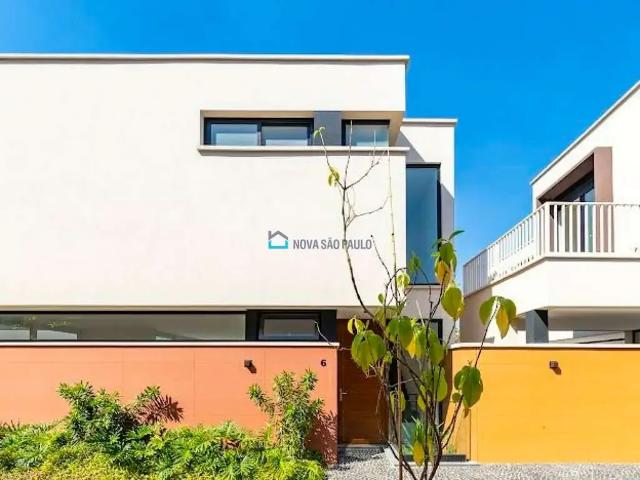 Casa / Sobrado em Condomínio para Venda em São Paulo/SP Jardim Cordeiro 4 Quartos