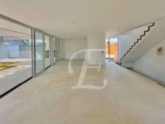 Casa / Sobrado em Condomínio para Venda em São Paulo/SP Jardim Cordeiro 4 Quartos