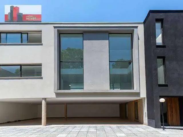Casa / Sobrado em Condomínio para Venda em São Paulo/SP Jardim Cordeiro 4 Quartos