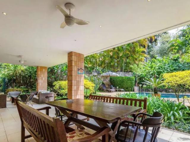 Casa / Sobrado em Condomínio para Venda em São Paulo/SP Jardim Cordeiro 4 Quartos
