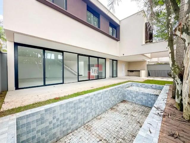 Casa / Sobrado em Condomínio para Venda em São Paulo/SP Jardim Cordeiro 4 Quartos