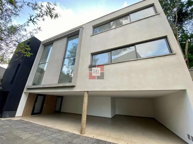 Casa / Sobrado em Condomínio para Venda em São Paulo/SP Jardim Cordeiro 4 Quartos