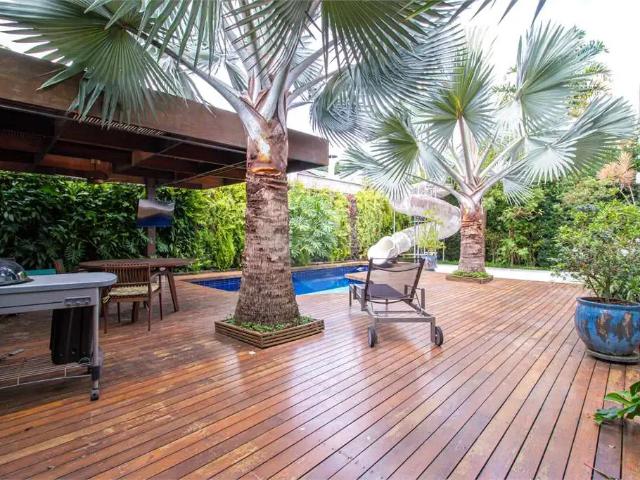 Casa / Sobrado em Condomínio para Venda em São Paulo/SP Jardim Cordeiro 4 Quartos