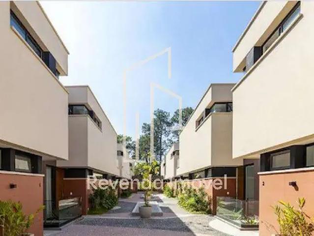 Casa / Sobrado em Condomínio para Venda em São Paulo/SP Jardim Cordeiro 4 Quartos