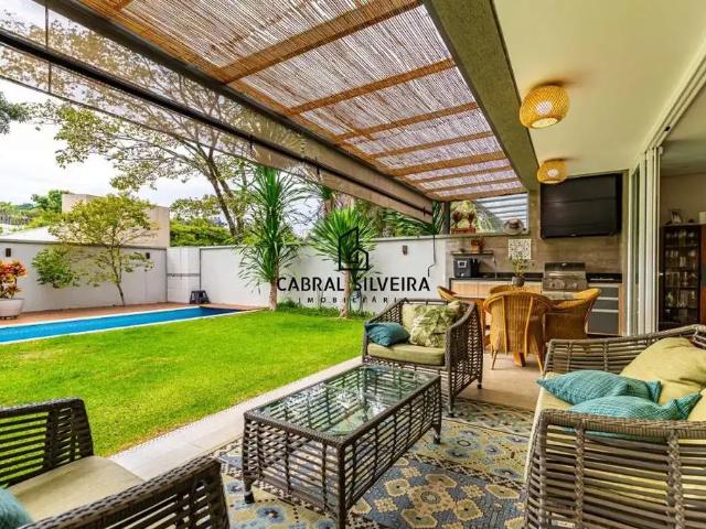 Casa / Sobrado em Condomínio para Venda em São Paulo/SP Jardim Cordeiro 4 Quartos