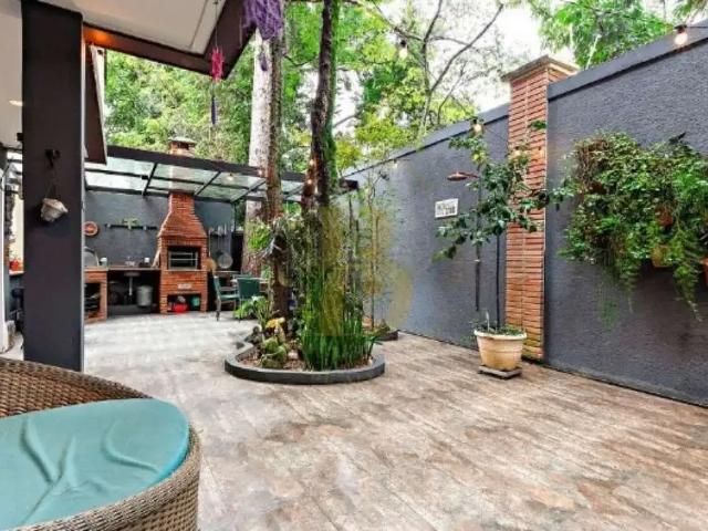 Casa / Sobrado em Condomínio para Venda em São Paulo/SP Jardim Cordeiro 4 Quartos