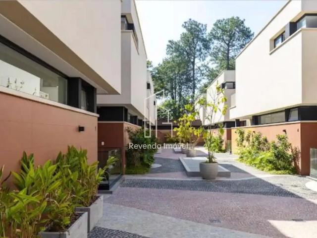 Casa / Sobrado em Condomínio para Venda em São Paulo/SP Jardim Cordeiro 4 Quartos