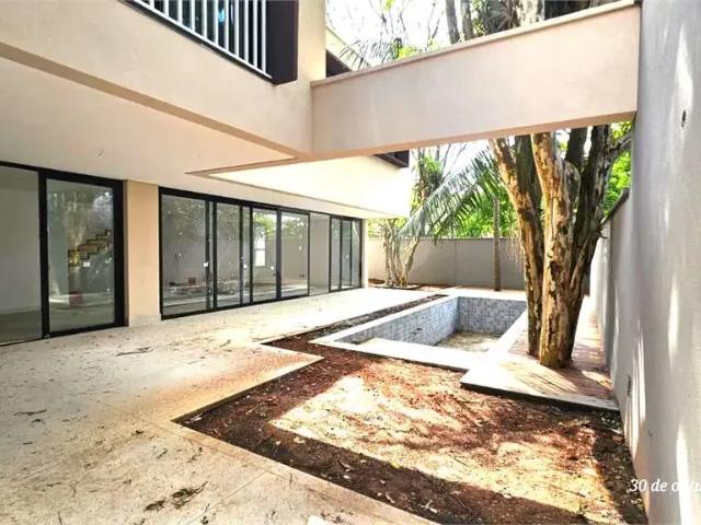 Casa / Sobrado em Condomínio para Venda em São Paulo/SP Alto da Boa Vista 4 Quartos