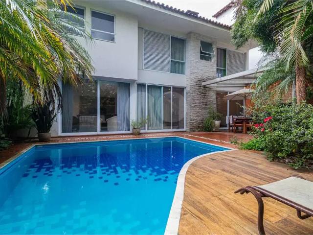 Casa / Sobrado em Condomínio para Venda em São Paulo/SP Jardim dos Estados 4 Quartos
