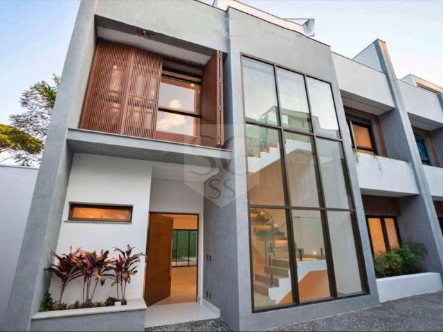 Casa / Sobrado em Condomínio para Venda em São Paulo/SP Jardim dos Estados 4 Quartos