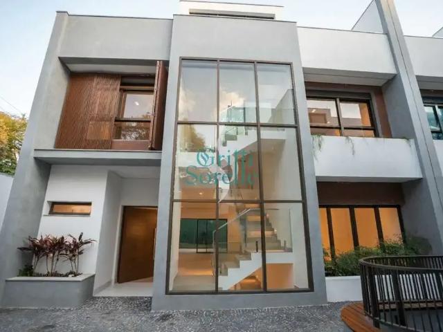 Casa / Sobrado em Condomínio para Venda em São Paulo/SP Jardim dos Estados 4 Quartos