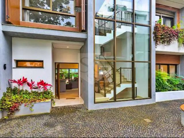 Casa / Sobrado em Condomínio para Venda em São Paulo/SP Jardim dos Estados 4 Quartos