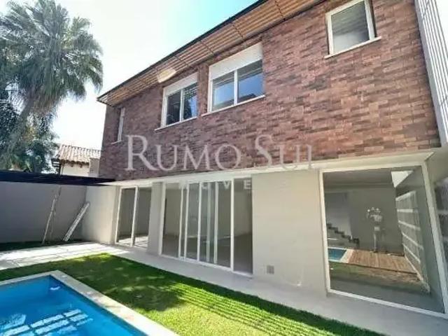 Casa / Sobrado em Condomínio para Venda em São Paulo/SP Jardim dos Estados 3 Quartos