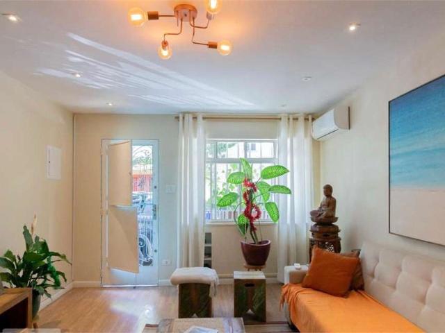 Casa / Sobrado em Condomínio para Venda em São Paulo/SP Jardim Europa 2 Quartos
