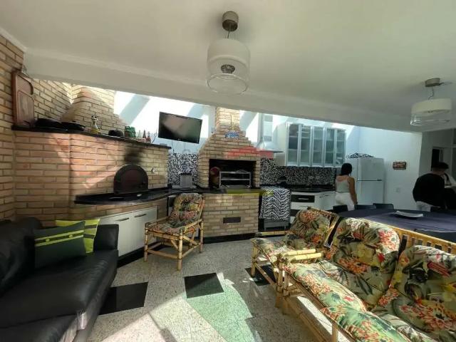 Casa / Sobrado em Condomínio para Venda em São Paulo/SP Jardim Itatinga 4 Quartos
