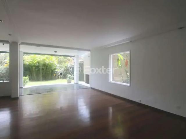 Casa / Sobrado em Condomínio para Venda em São Paulo/SP Jardim Morumbi 4 Quartos