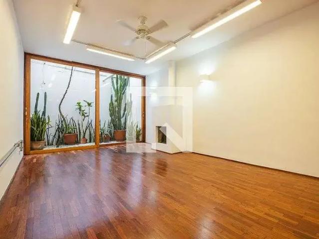 Casa / Sobrado em Condomínio para Venda em São Paulo/SP Jardim Paulista 1 Quartos