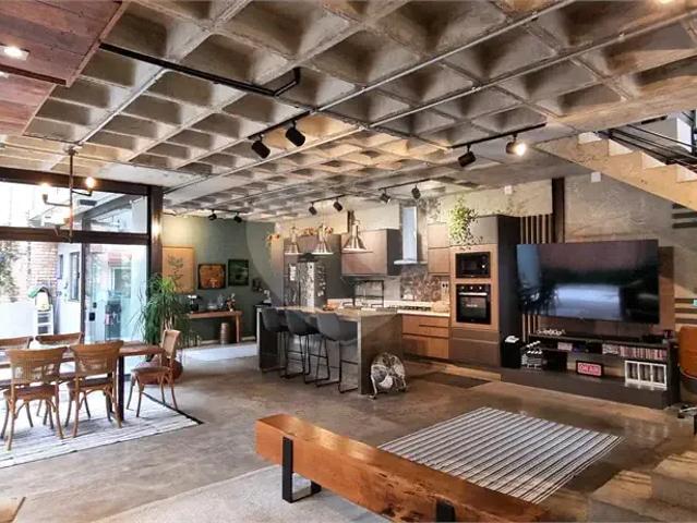 Casa / Sobrado em Condomínio para Venda em São Paulo/SP Perdizes