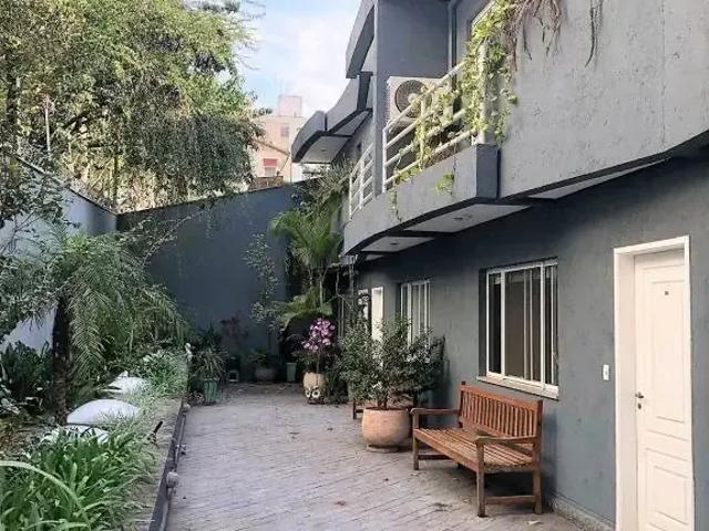 Casa / Sobrado em Condomínio para Venda em São Paulo/SP Sumaré 3 Quartos