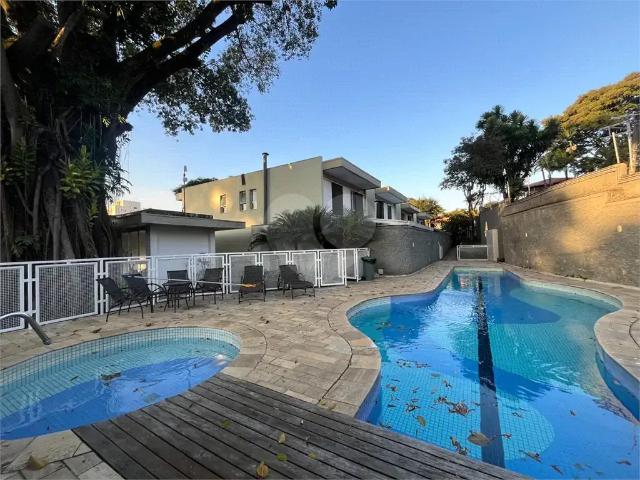 Casa / Sobrado em Condomínio para Venda em São Paulo/SP Tremembé 3 Quartos