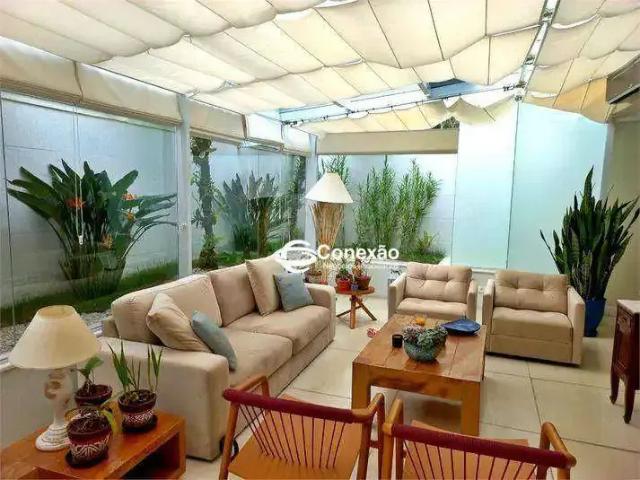 Casa / Sobrado em Condomínio para Venda em São Paulo/SP Tremembé 5 Quartos