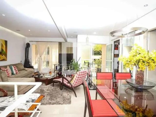 Casa / Sobrado em Condomínio para Venda em São Paulo/SP Vila Andrade 3 Quartos