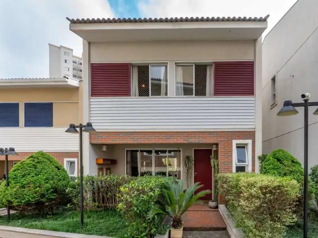 Casa / Sobrado em Condomínio para Venda em São Paulo/SP Vila Andrade 3 Quartos