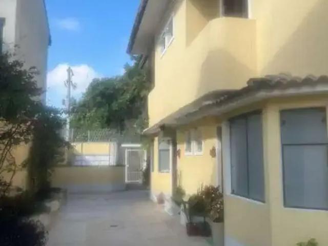 Casa / Sobrado em Condomínio para Venda em São Paulo/SP Vila Anglo Brasileira 3 Quartos