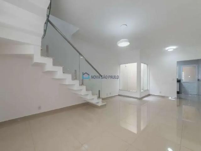 Casa / Sobrado em Condomínio para Venda em São Paulo/SP Vila Gumercindo 3 Quartos