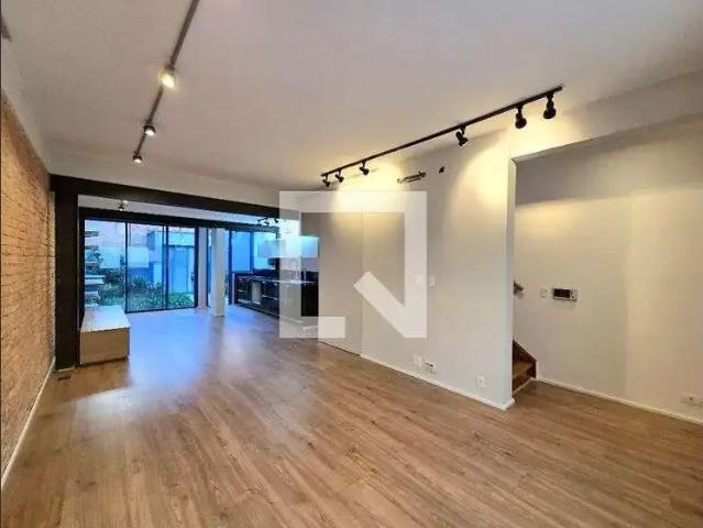 Casa / Sobrado em Condomínio para Venda em São Paulo/SP Vila Olímpia 2 Quartos
