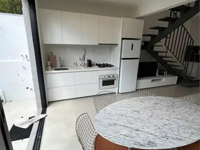 Casa / Sobrado em Condomínio para Venda em São Paulo/SP Vila Olímpia 2 Quartos