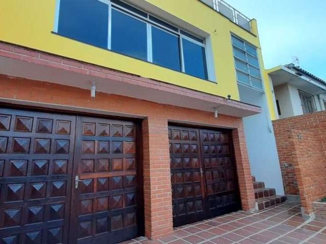 Casa / Sobrado em Condomínio para Venda em São Paulo/SP Vila Lageado 3 Quartos