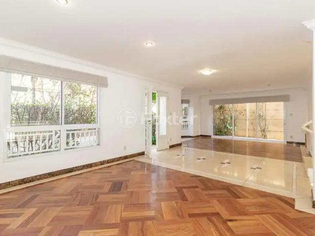 Casa / Sobrado em Condomínio para Venda em São Paulo/SP Vila Sônia 4 Quartos