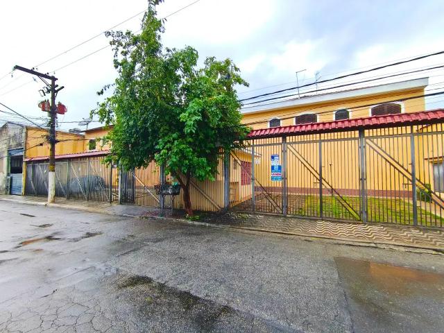 Casa / Sobrado em Condomínio para Venda em São Paulo/SP Vila Sabrina 3 Quartos