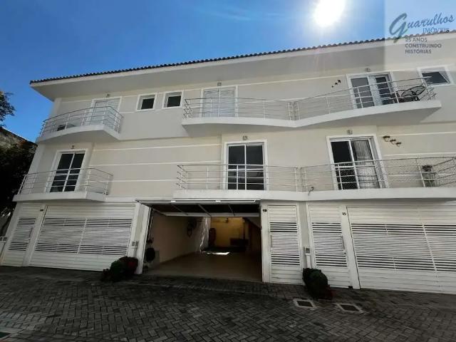 Casa / Sobrado em Condomínio para Venda em São Paulo/SP Vila Santana 3 Quartos