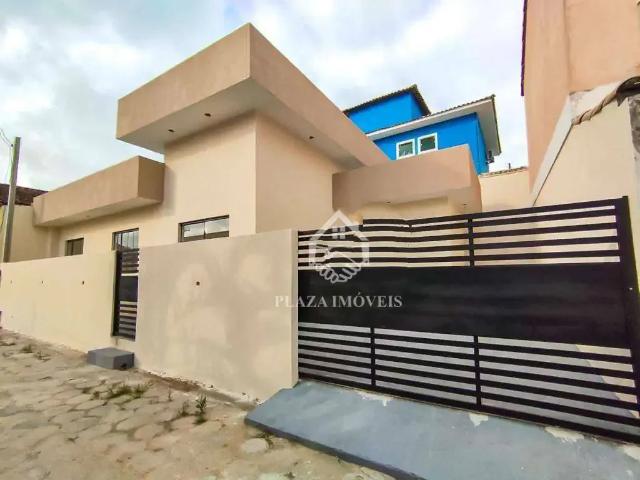 Casa / Sobrado em Condomínio para Venda em São Pedro da Aldeia/RJ Fluminense 3 Quartos