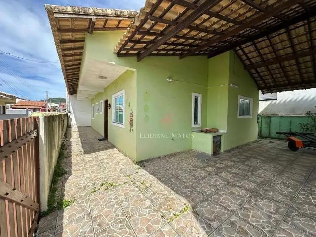 Casa / Sobrado em Condomínio para Venda em São Pedro da Aldeia/RJ Fluminense 3 Quartos