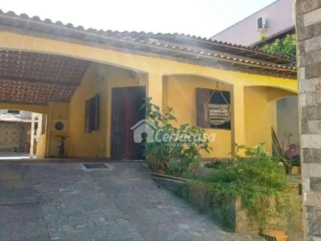 Casa / Sobrado em Condomínio para Venda em São Pedro da Aldeia/RJ Morro do Milagre 3 Quartos