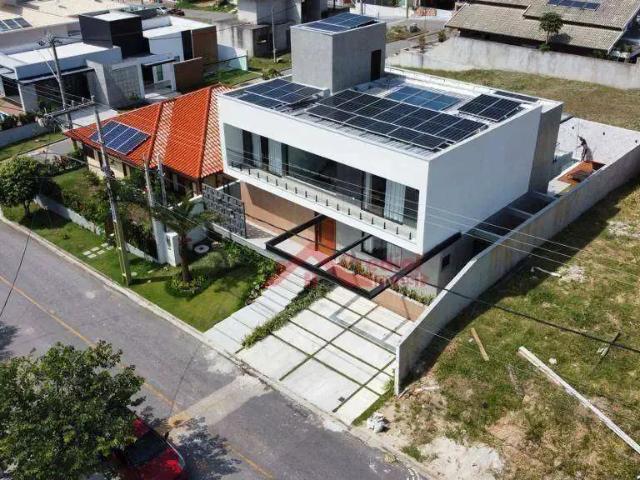 Casa / Sobrado em Condomínio para Venda em São Pedro da Aldeia/RJ Nova São Pedro 5 Quartos
