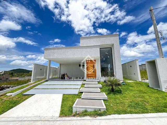 Casa / Sobrado em Condomínio para Venda em São Pedro da Aldeia/RJ Nova São Pedro 3 Quartos