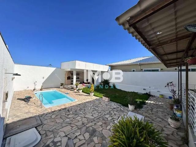 Casa / Sobrado em Condomínio para Venda em São Pedro da Aldeia/RJ Nova São Pedro 3 Quartos