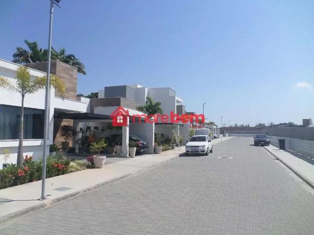 Casa / Sobrado em Condomínio para Venda em São Pedro da Aldeia/RJ Nova São Pedro 3 Quartos