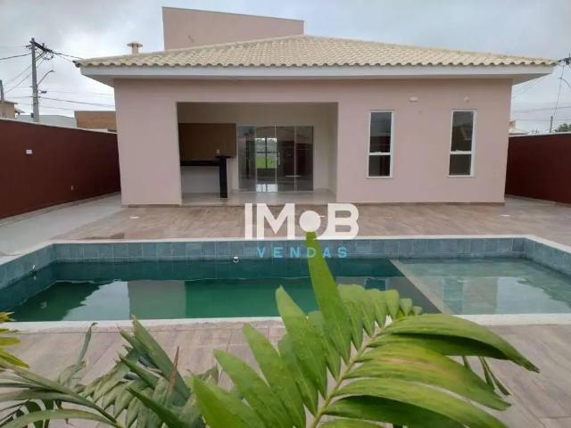 Casa / Sobrado em Condomínio para Venda em São Pedro da Aldeia/RJ Nova São Pedro 3 Quartos