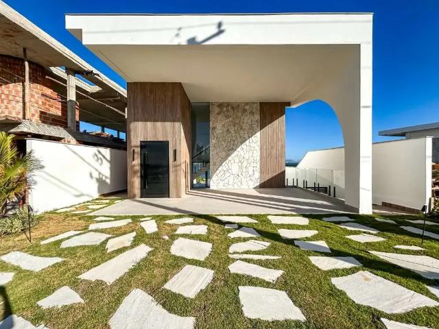 Casa / Sobrado em Condomínio para Venda em São Pedro da Aldeia/RJ Nova São Pedro 3 Quartos