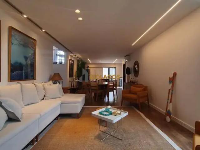 Casa / Sobrado em Condomínio para Venda em São Pedro da Aldeia/RJ Nova São Pedro 3 Quartos