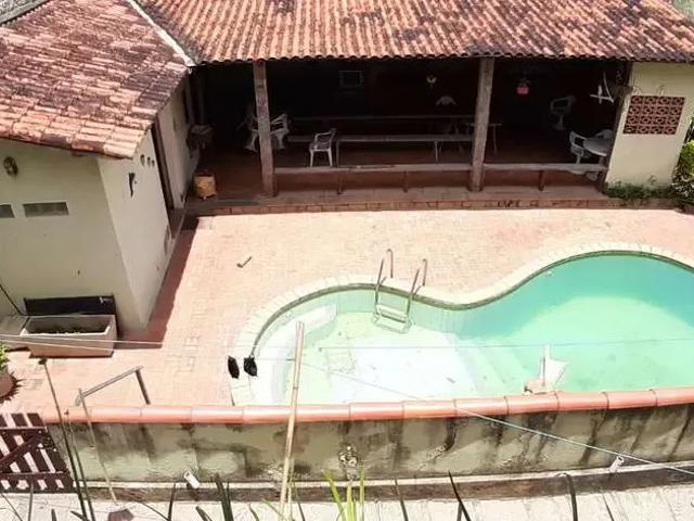 Casa / Sobrado em Condomínio para Venda em São Pedro da Aldeia/RJ Praia Linda 4 Quartos