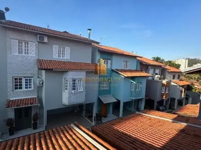 Casa / Sobrado em Condomínio para Venda em São Roque/SP Vila Irene 3 Quartos